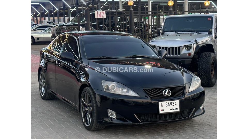 مستعملة لكزس IS 350 2007 للبيع في دبي - 674732