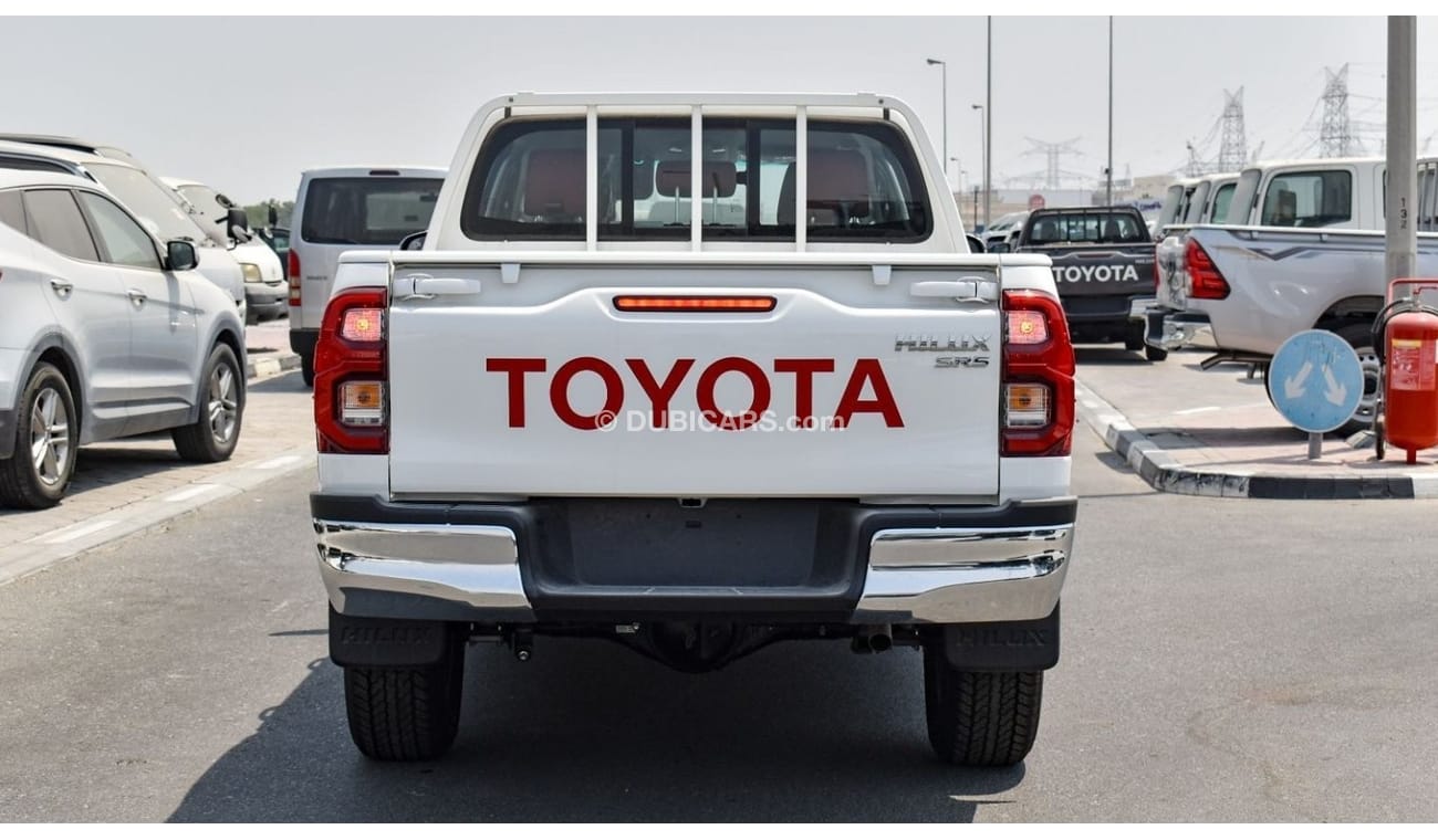 New Toyota Hilux 2.7l - LED - MT - Key Start - 4wd - Alloy wheels ...