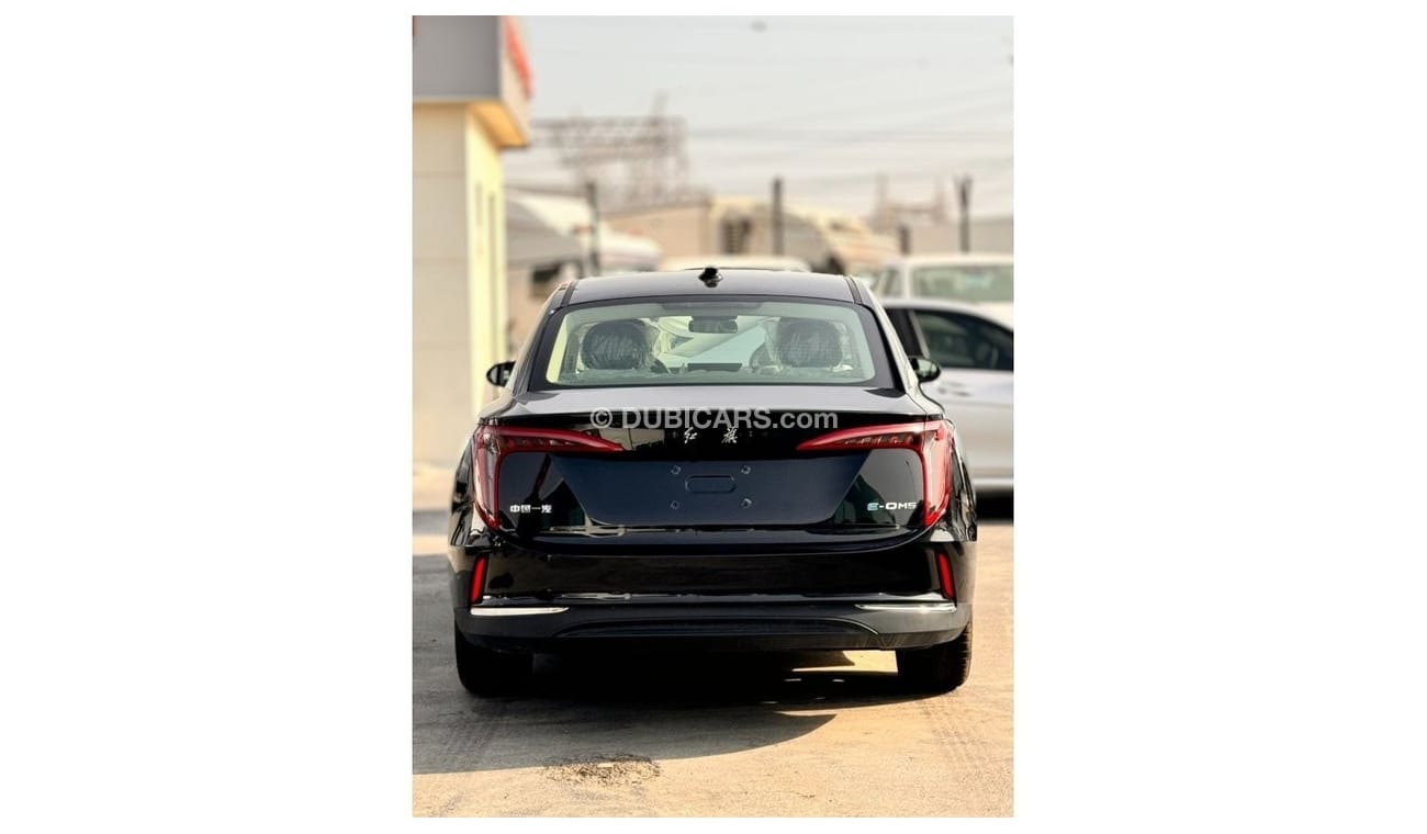 New HONGQI EQM5 HONGQI E-QM5 LUXURY 2024 for sale in Dubai - 772766
