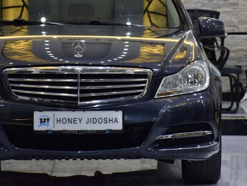 Used Mercedes-Benz C200 EXCELLENT DEAL for our Mercedes Benz C200 ...