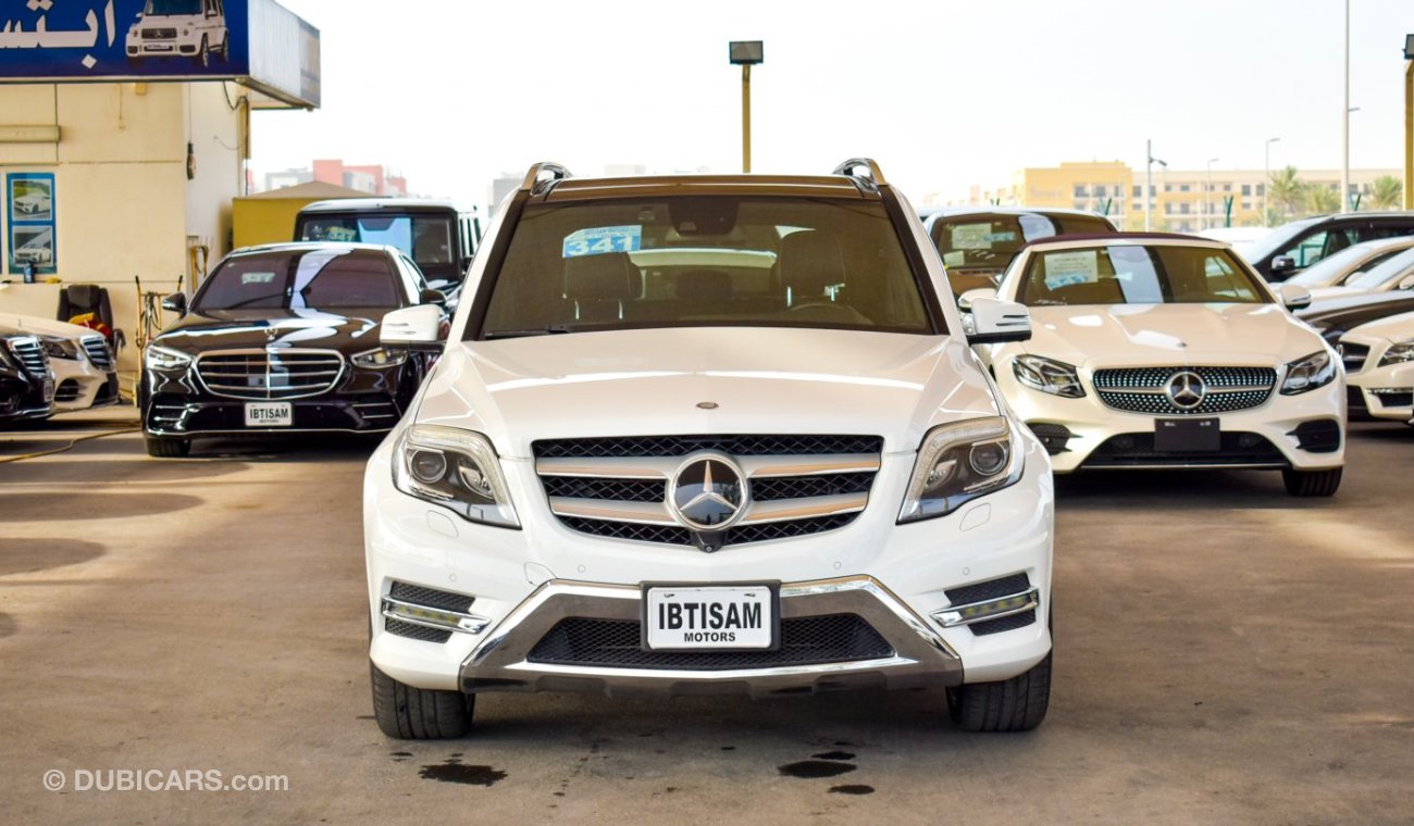 Used Mercedes-Benz GLK 350 4Matic 2016 for sale in Dubai - 621297