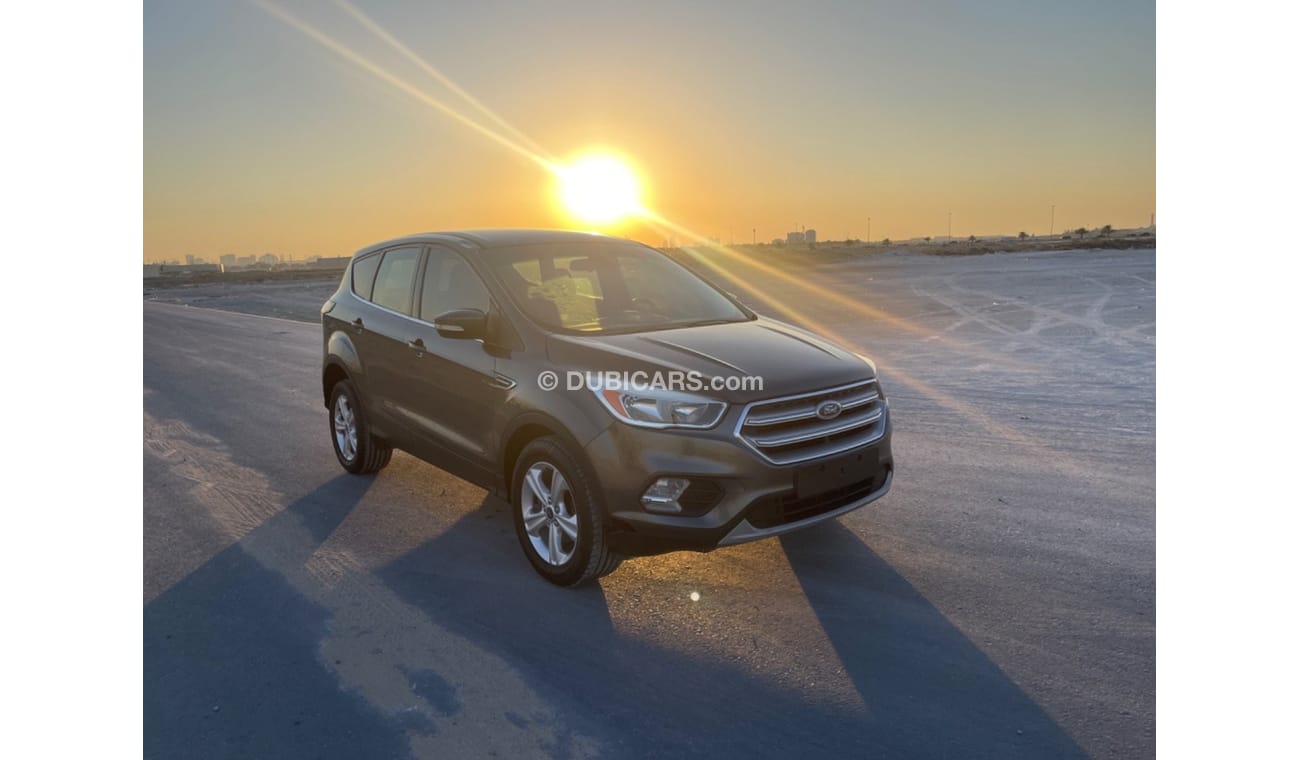 Used Ford Escape SE Banking facilities without the need for a first ...