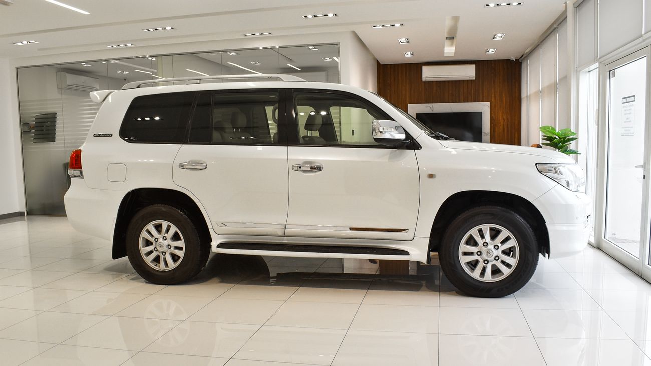 مستعملة تويوتا لاند كروزر GXR-i V6 2011 للبيع في دبي - 729599