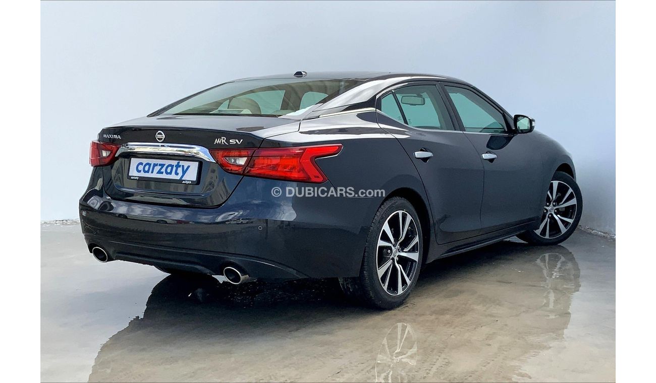 Used Nissan Maxima SV 2018 for sale in Dubai - 489038