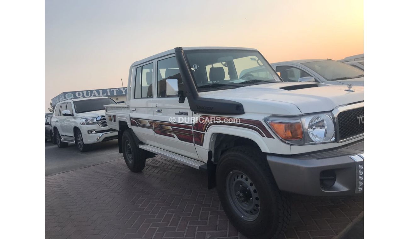 New Toyota Land Cruiser Pick Up 4x4 diesel 2019 for sale in Dubai - 270413