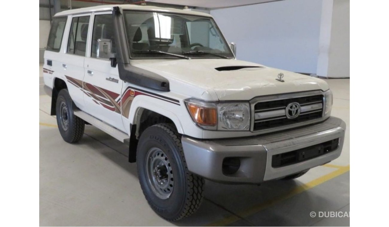 New Toyota Land Cruiser 70 2022 Toyota Land cruiser Hardtop 5 door 4.5L ...