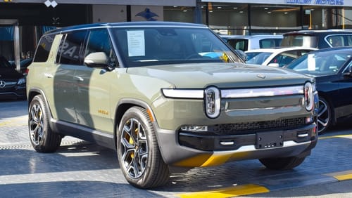 Rivian R1S Price in UAE, Images, Specs & Features