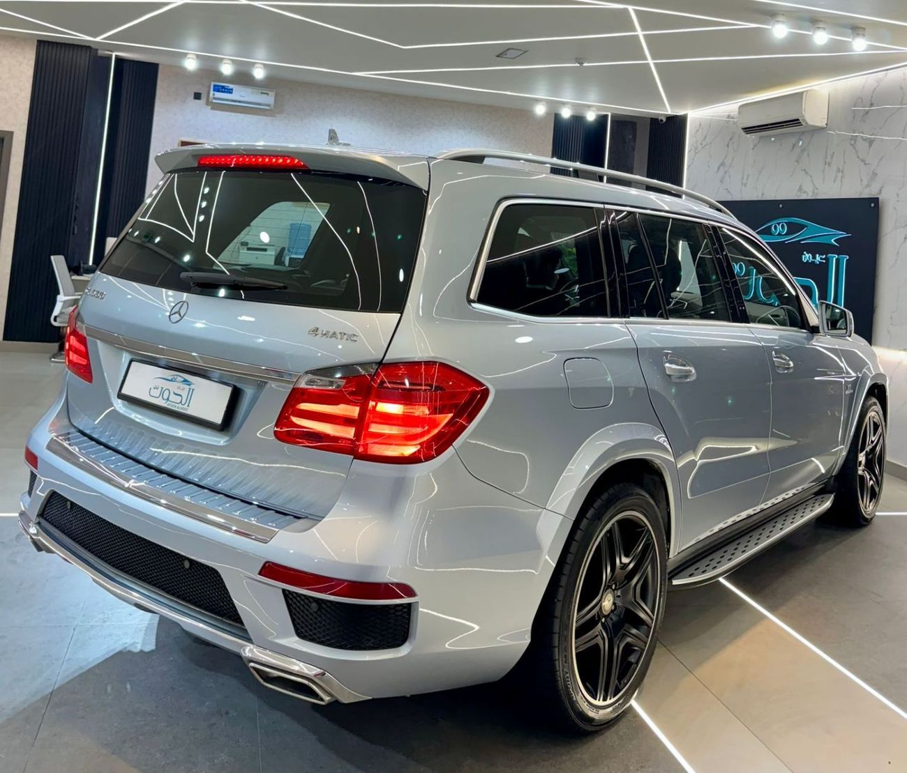 Used Mercedes-Benz GL 500 Std 4.7L AMG MERCEDES GL500 V8 || GCC ...