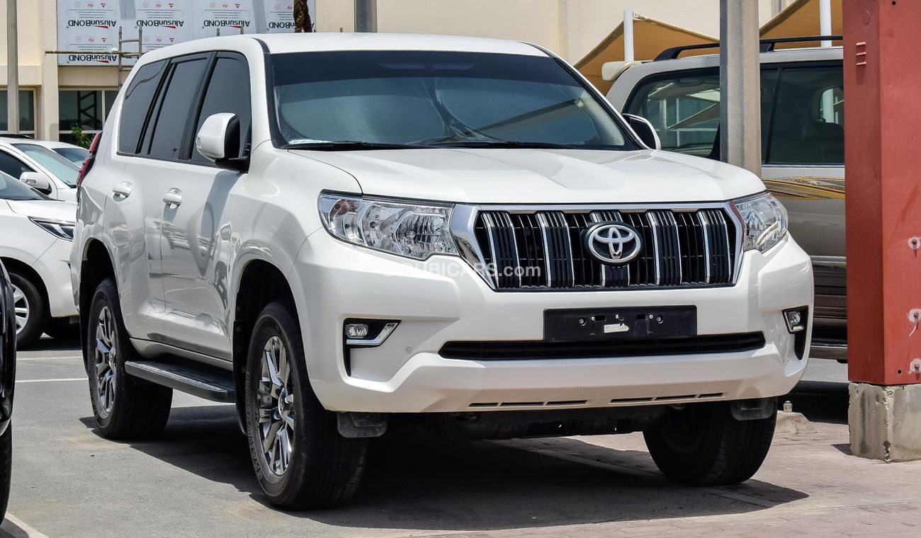 Used Toyota Prado EX.R 2018 for sale in Dubai - 228575