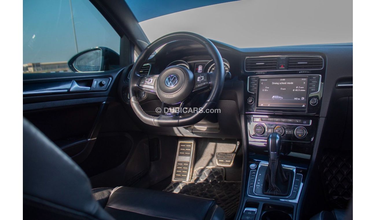 Used Volkswagen Golf R 2016 Price 60,000 dirhams Mileage 115,000 km ...