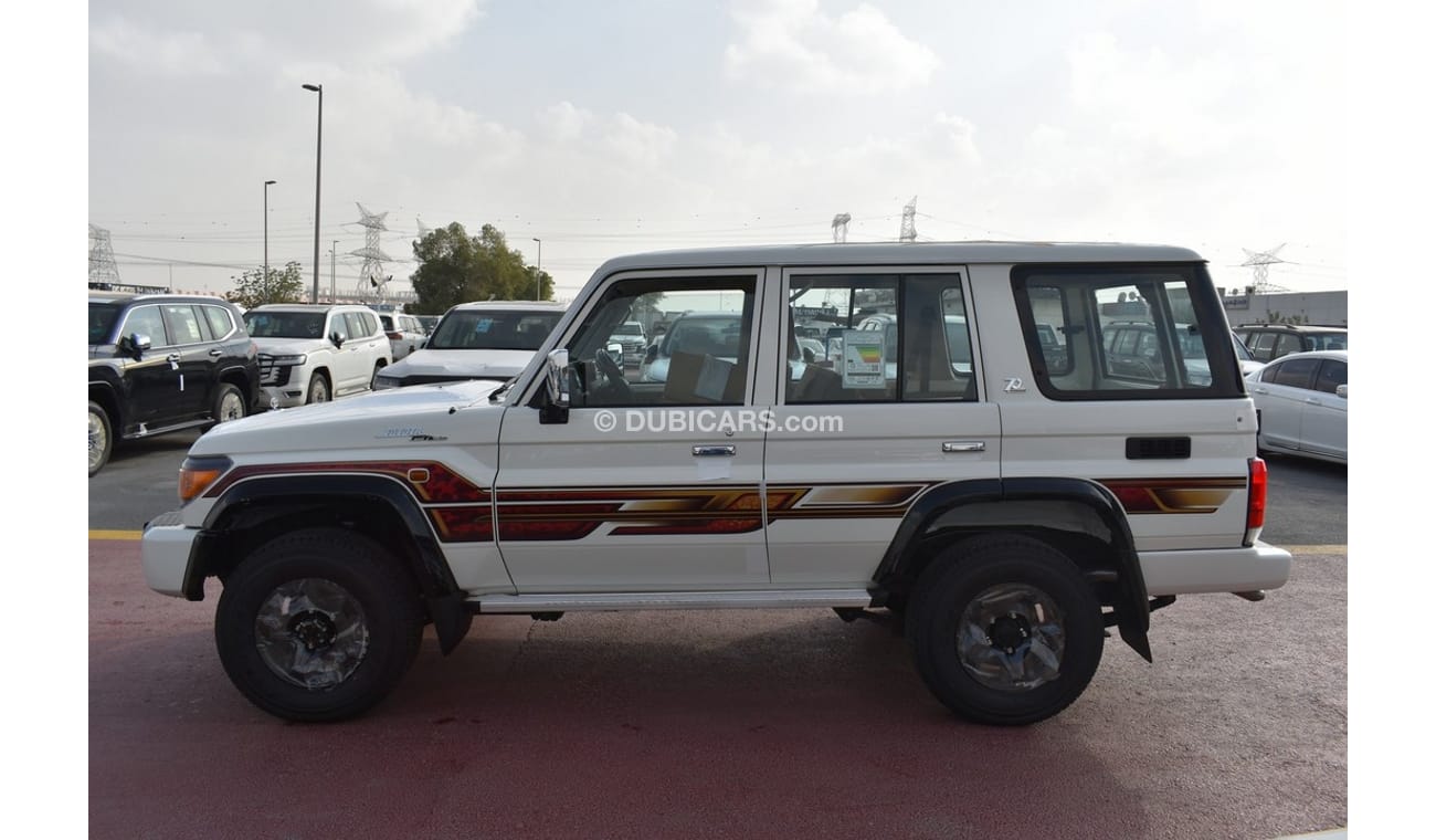 New Toyota Land Cruiser Hard Top VDJ76 Hard Top 4.5L Dsl M/T - 22YM ...