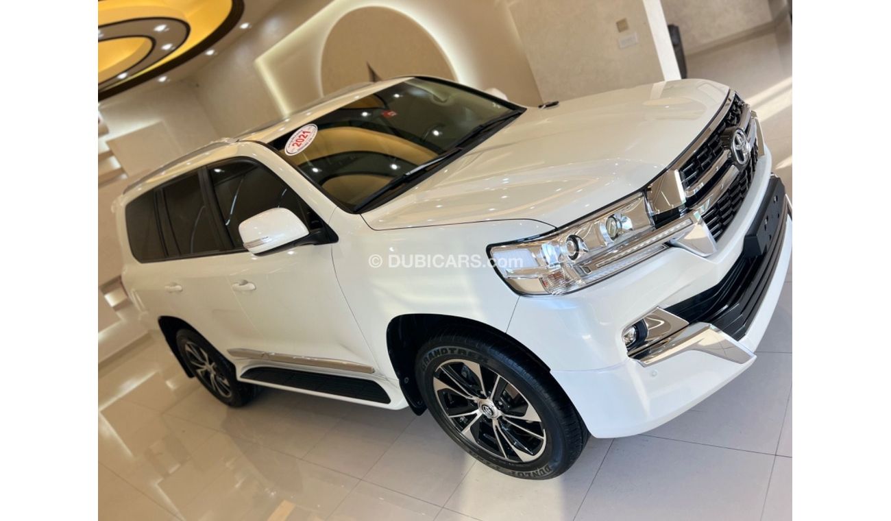 Used Toyota Land Cruiser GXR1 2021 for sale in Dubai - 618486