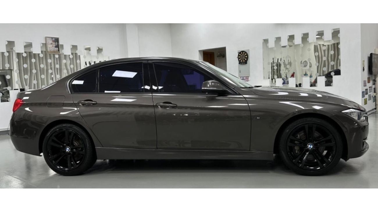 Used BMW 335i Sport Line GCC .. FSH .. Perfect Condition .. Full ...