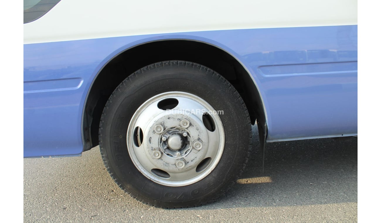 Used TOYOTA COASTER 2004 MODEL 2004 for sale in Dubai - 570146