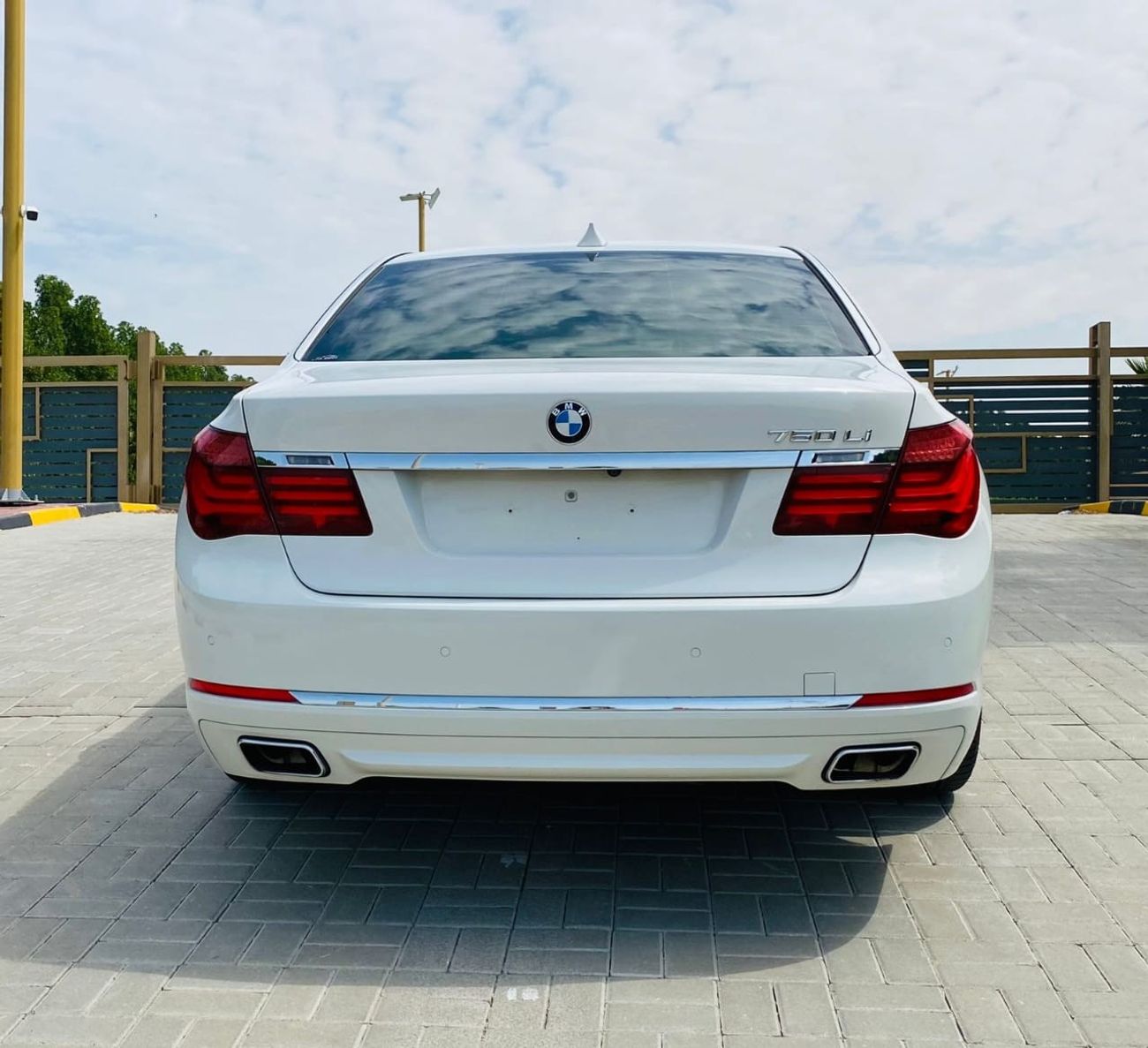 Used BMW 750Li Exclusive Good condition car GCC 2013 for sale in Dubai ...