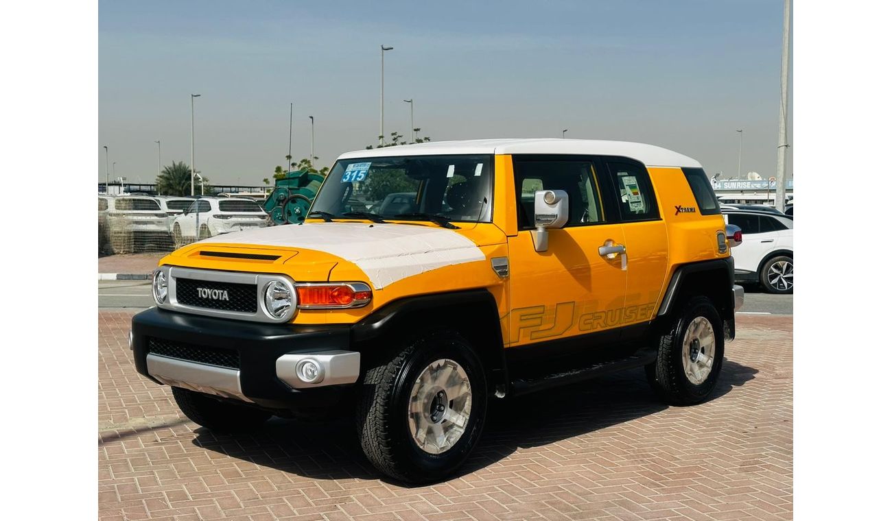 New TOYOTA FJ CRUISER EXTREME V OMAN 2023 2023 for sale in Dubai - 578945
