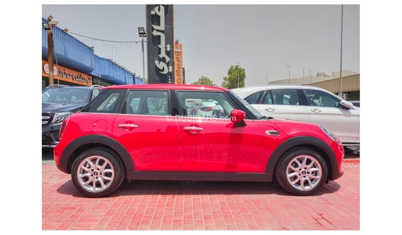 New Mini Cooper Hatch 3 years Warranty and Service 2021 GCC 2021 for ...