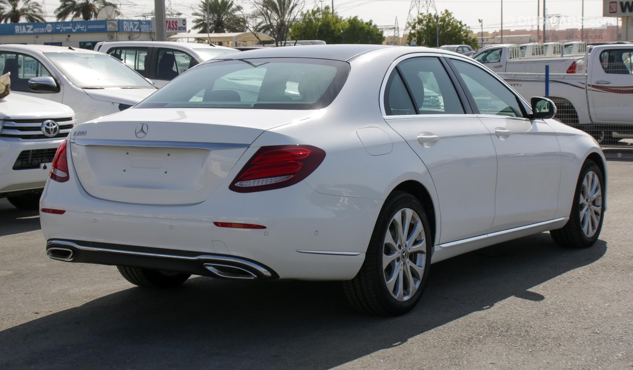 New Mercedes-Benz E200 2019 for sale in Dubai - 198956