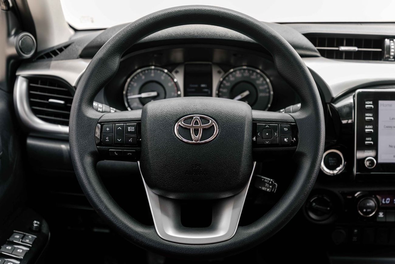 New Toyota Hilux Double Cab 2.4L - Manual - White Inside Maroon ...