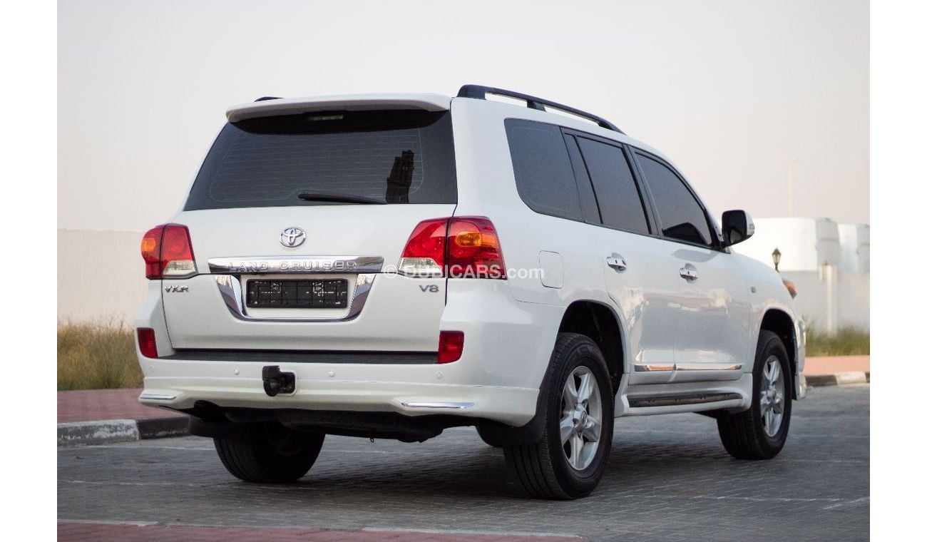 Used Toyota Land Cruiser VXR V8 2010 for sale in Dubai - 596019