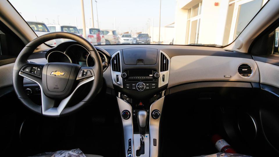 New Chevrolet Cruze LS 2016 for sale in Dubai - 72456