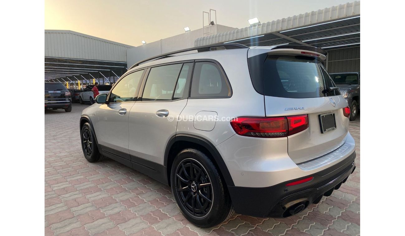 Used Mercedes-Benz GLB 35 2022 for sale in Dubai - 631692