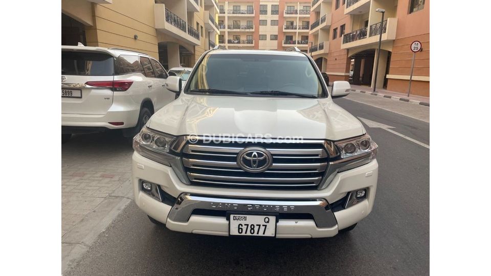Used TOYOTA LAND CRUISER GXR 4.0 V6 2016 GCC SINGLE OWNER IN MINT ...