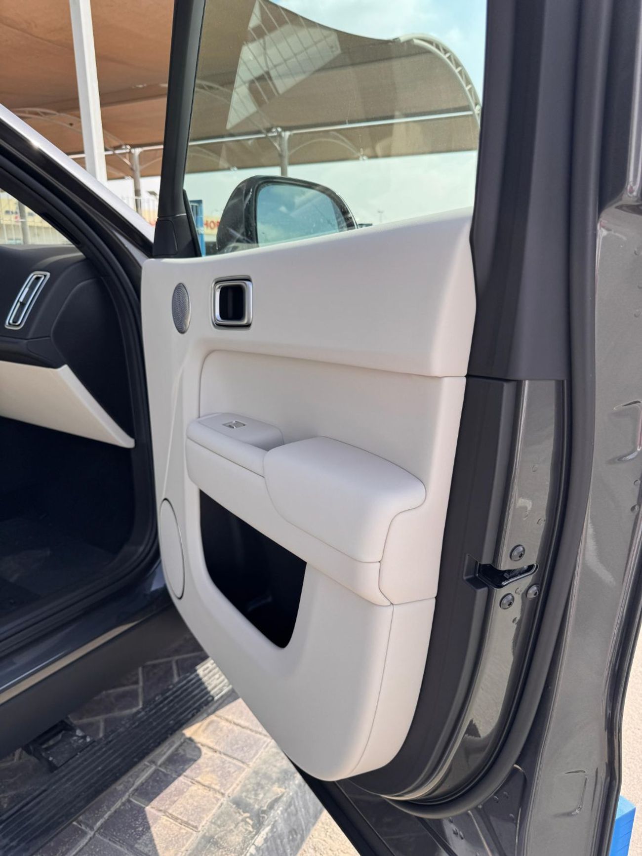 New Li Auto L9 2024 LIXIANG L9 ULTRA WITH SIM SLOT APPLICATION -OFFER PRICE 2024 for sale in ...