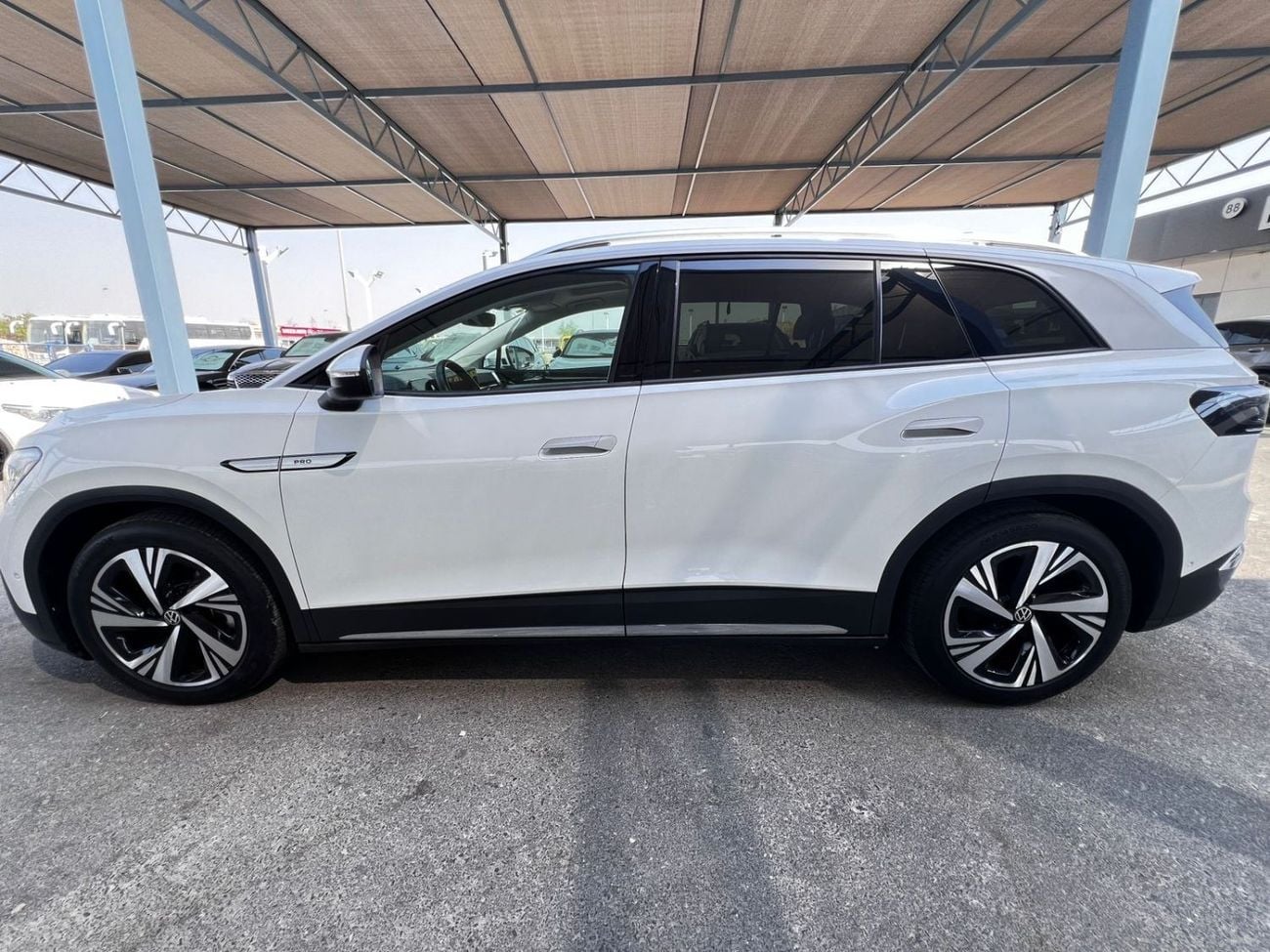 Used Volkswagen ID.6 Pro Fully Electric 7-Seater 2022 for sale in Dubai ...