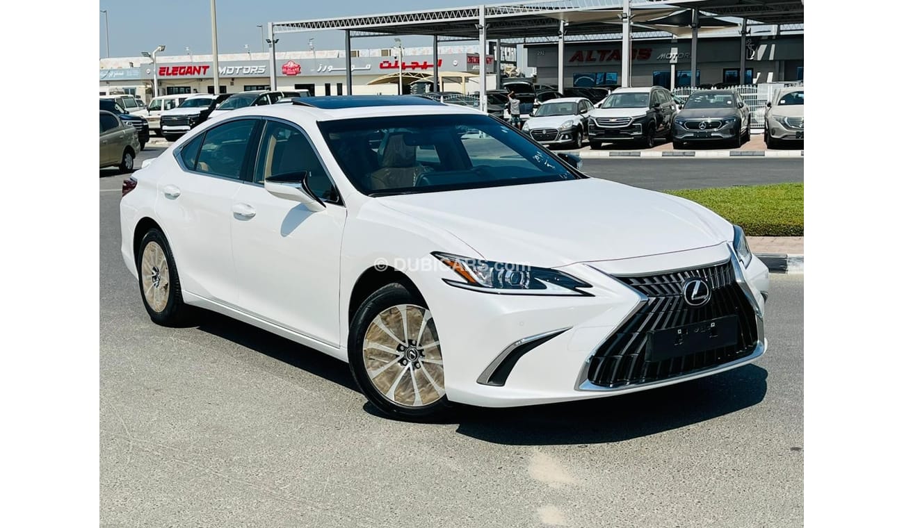New Lexus ES 300 2.5L HYBRID 2023 for sale in Dubai - 670595