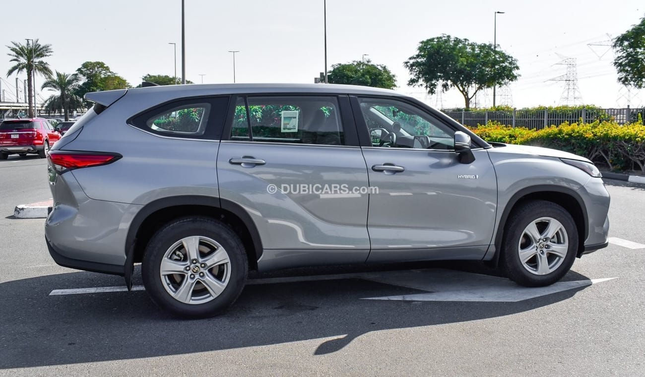 New Toyota Highlander LE 2.5L HYBRID 2023 for sale in Dubai - 703548