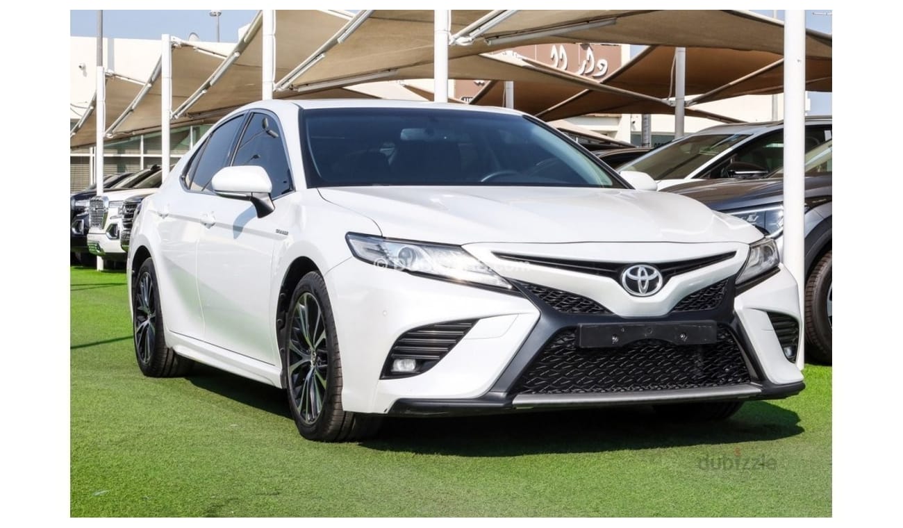 Used Toyota Camry Grande Sport V6 2018 2018 for sale in Dubai - 571419