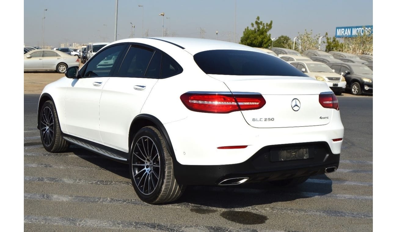 Used Mercedes-Benz GLC 250 Full option clean car 2018 for sale in Dubai - 668427