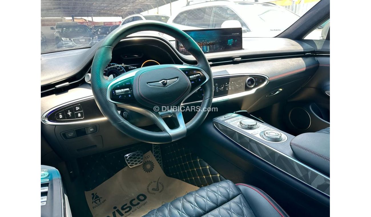 Used Genesis GV70 Prestige Plus 2022 for sale in Dubai - 635516