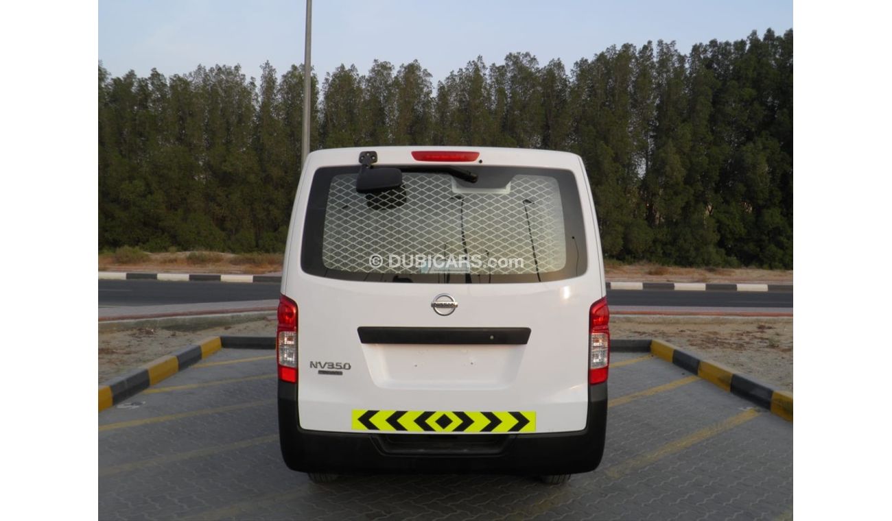 Used Nissan Urvan 2016 bus Ref#445 2016 for sale in Sharjah - 262559