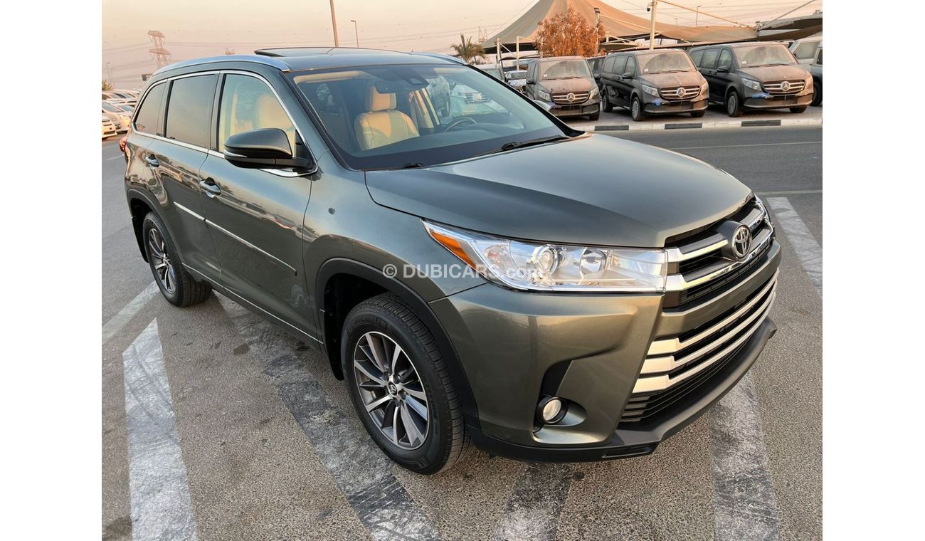 Used 2018 TOYOTA HIGHLANDER XLE / AWD / FULL OPTION 2018 for sale in ...