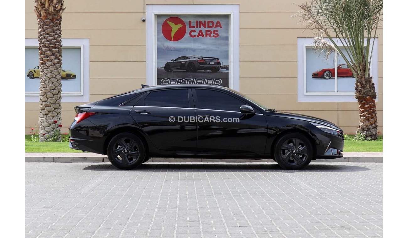 Used Hyundai Elantra CN7 2023 for sale in Dubai - 609910