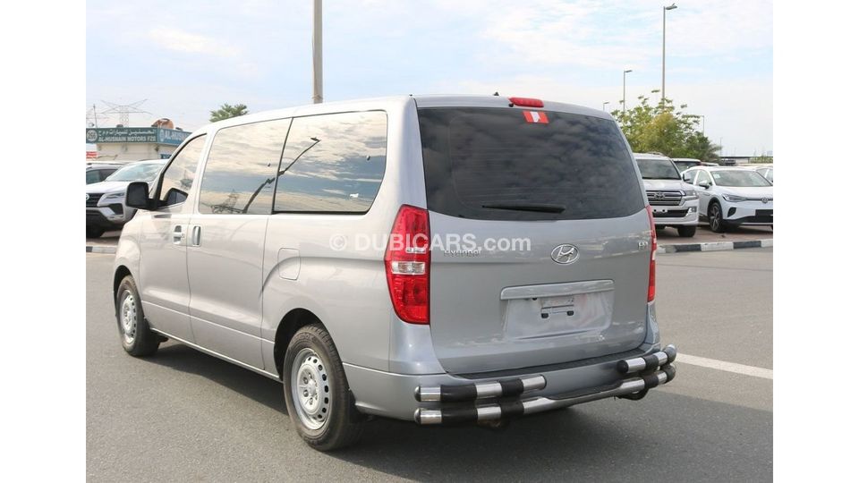 Used Hyundai H-1 | H1 GL | 12 Seater Passenger Van | 2.5L Diesel Engine 2019 for sale in Dubai ...