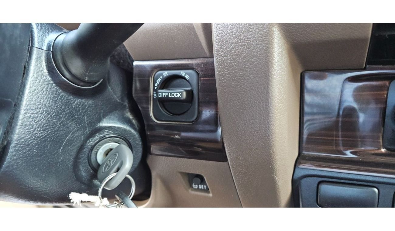 Used Toyota Land Cruiser Pick Up 4.5 V8 TURBO DIESEL 2022 for sale in ...