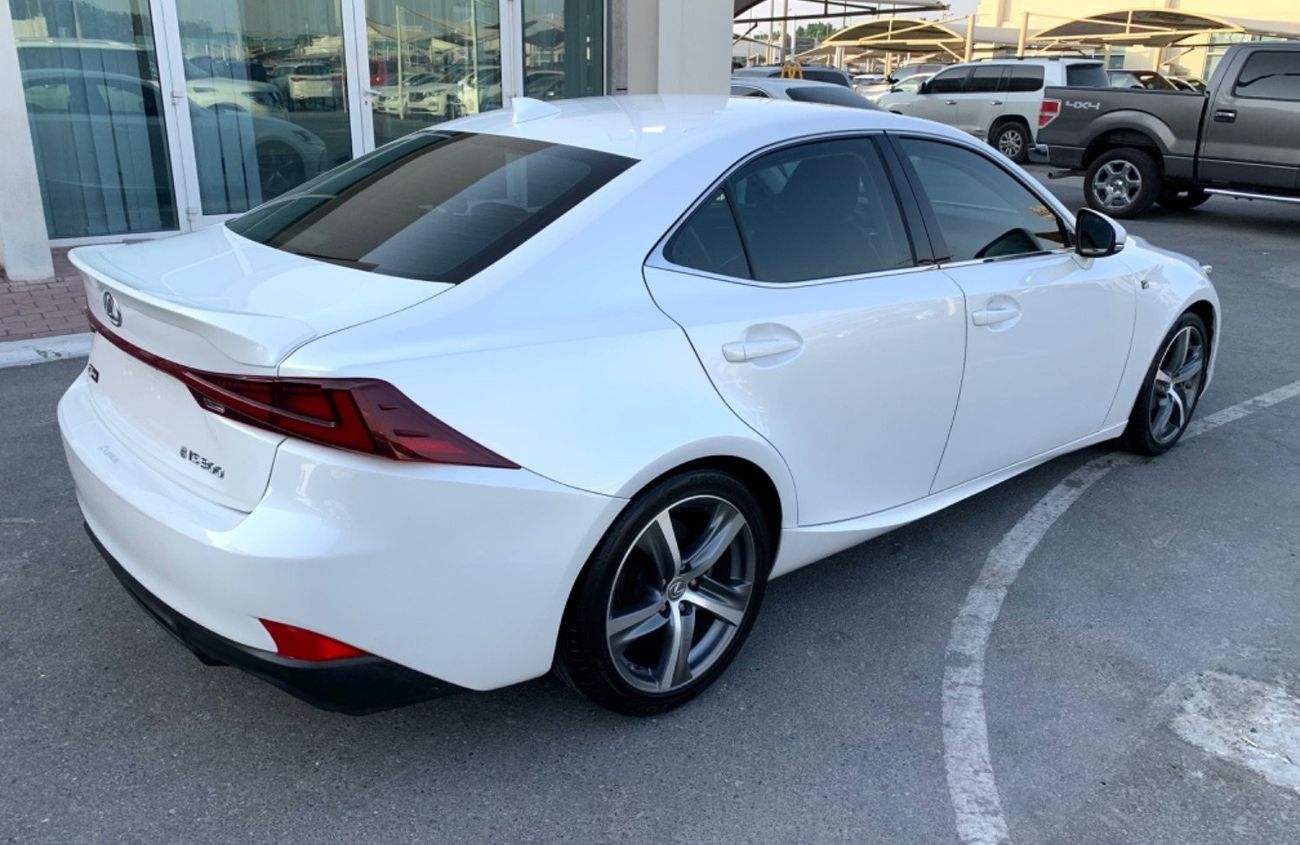 Used Lexus IS300 2017 for sale in Sharjah - 792205