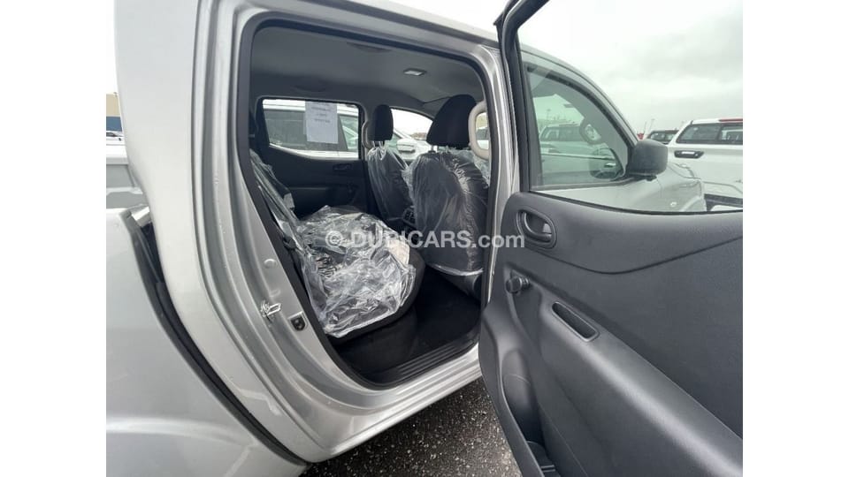 New Nissan Navara XE Basic 2.5L Diesel 4WD Manual ( Export Only) 2023 ...