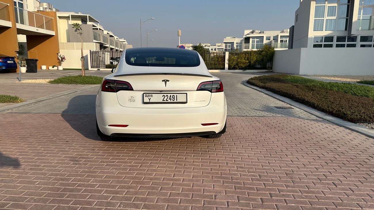 Used Tesla Model 3 2023 for sale in Dubai - 782182