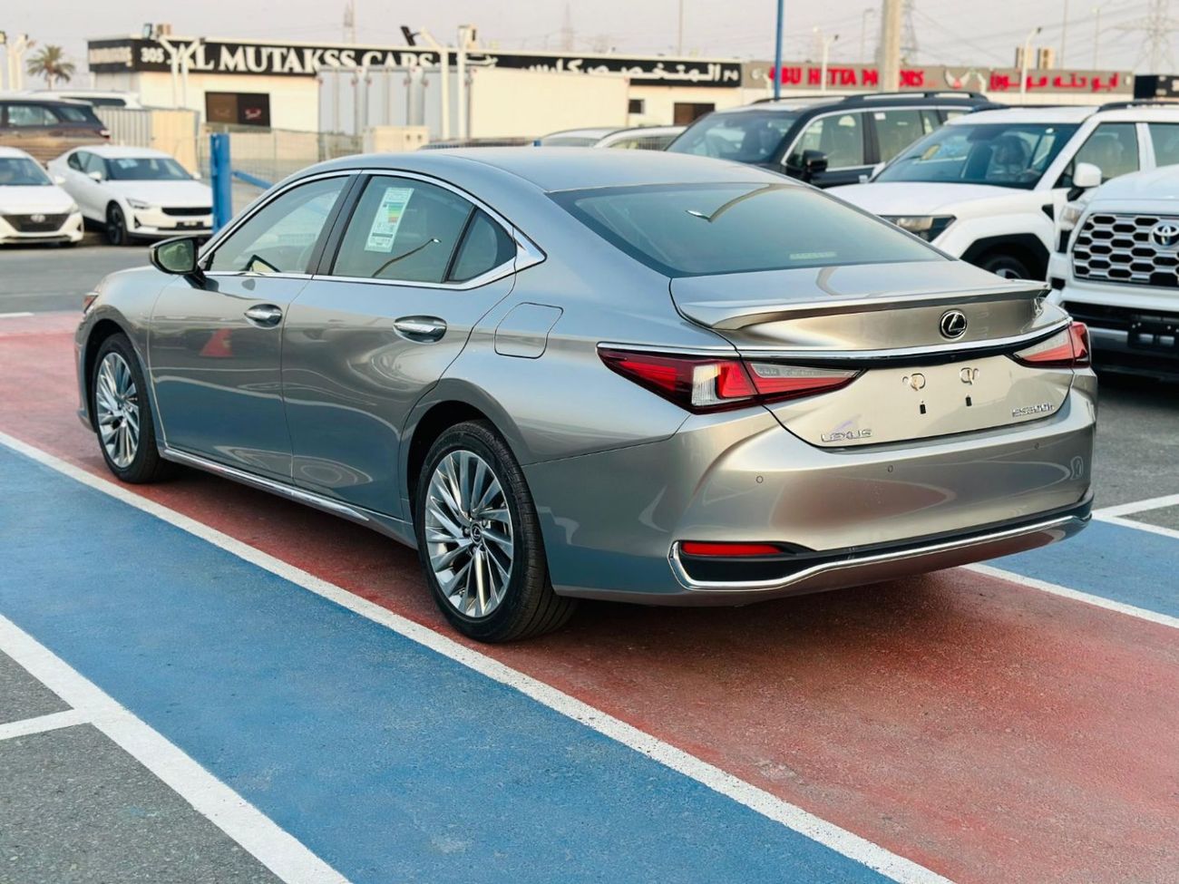 New Lexus ES300h 2023 for sale in Dubai - 845508
