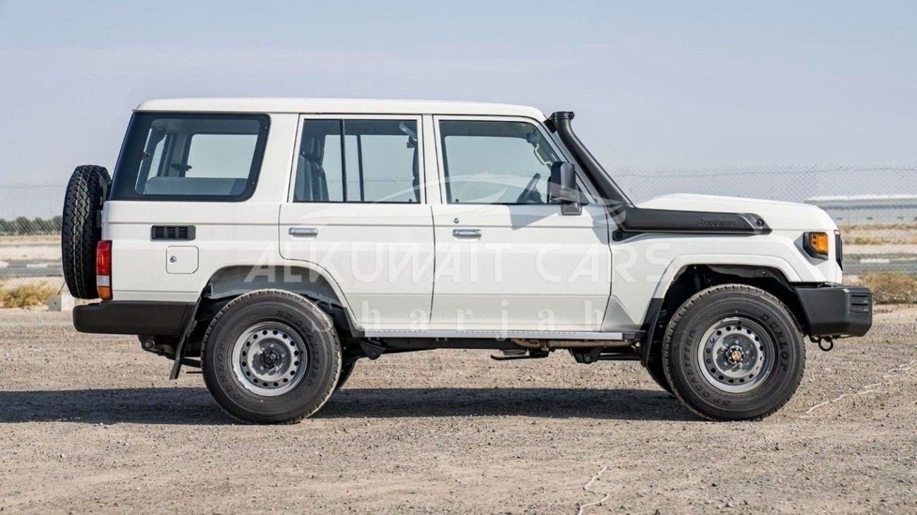 جديدة تويوتا لاند كروزر 70 Land Cruiser Hard Top LC76 4.2D MT 5door MY2024 2024 للبيع في دبي ...