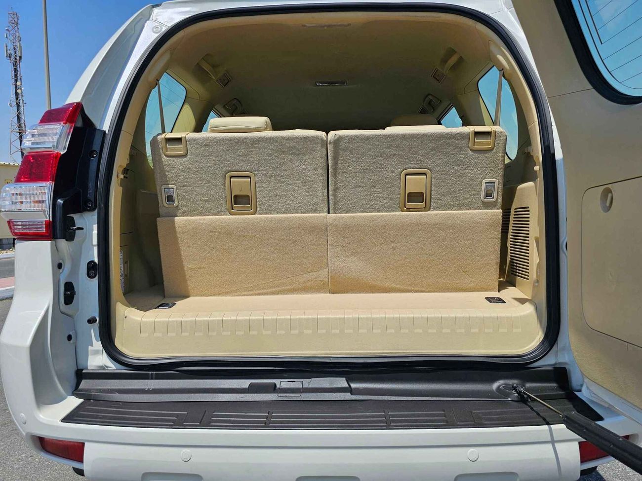 Used Toyota Prado GXR V4/ MID OPT/ LEATHER/ DVD REAR CAMERA/ DOWN TYRE ...