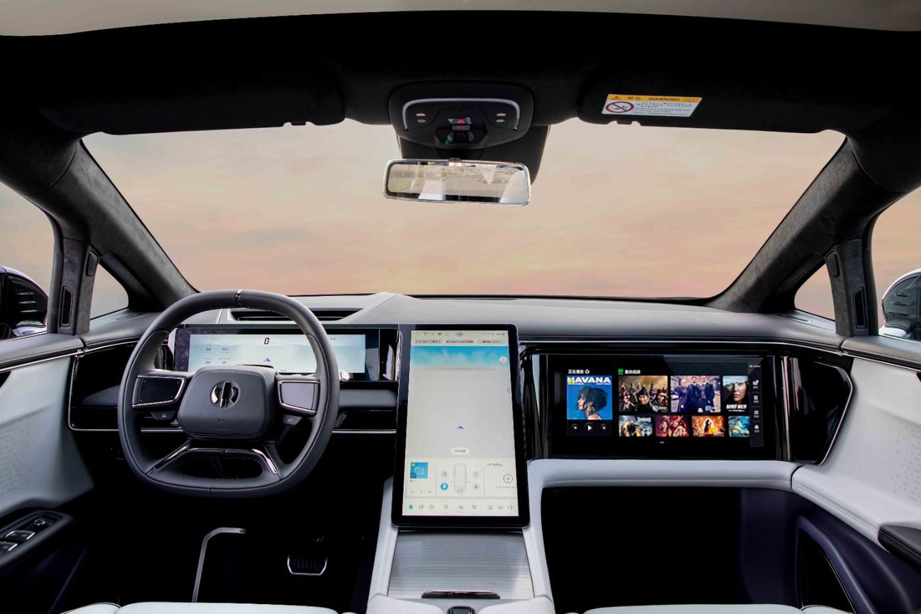 New 2022 HIPHI X - Flagship - Grey inside White | Export Only 2022 for sale in Dubai - 589203