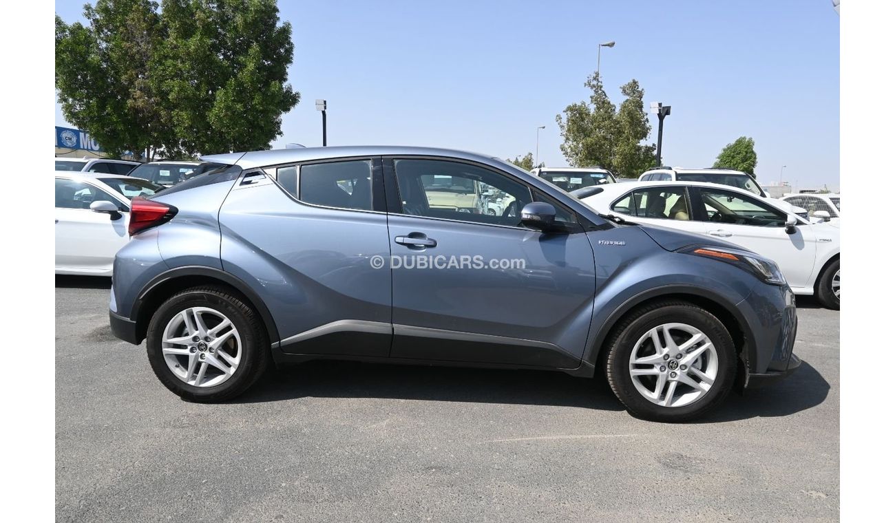 New Toyota CHR C-HR 1.8L HYBRID 2023 2023 for sale in Dubai - 558309
