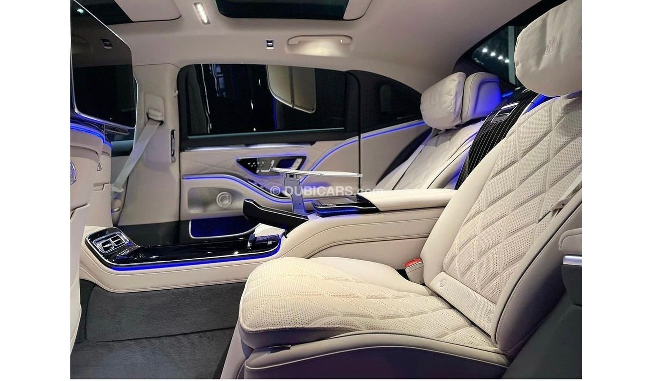 New Mercedes Maybach 62 Maybach S680 **2022** GCC Spec 2022 for sale in Dubai - 476493