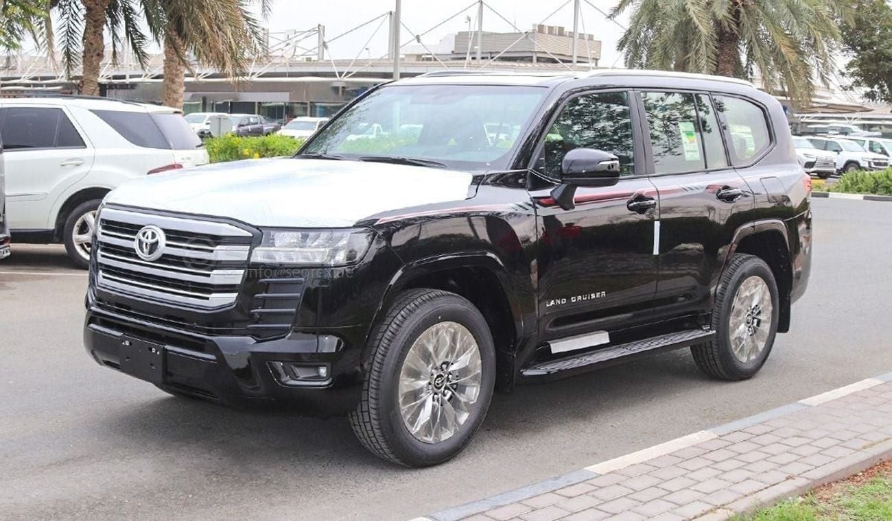 New 2025, Toyota Land Cruiser (LC300) GXR Mid, 4.0L Petrol 4WD 6A/T 2025 for sale in Dubai - 831504