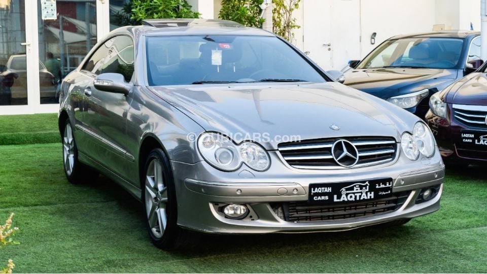 مستعملة مرسيدس بنز CLK 200 خليجي موديل 2006 كوبيه لون فضى رقم واحد فتحه ...
